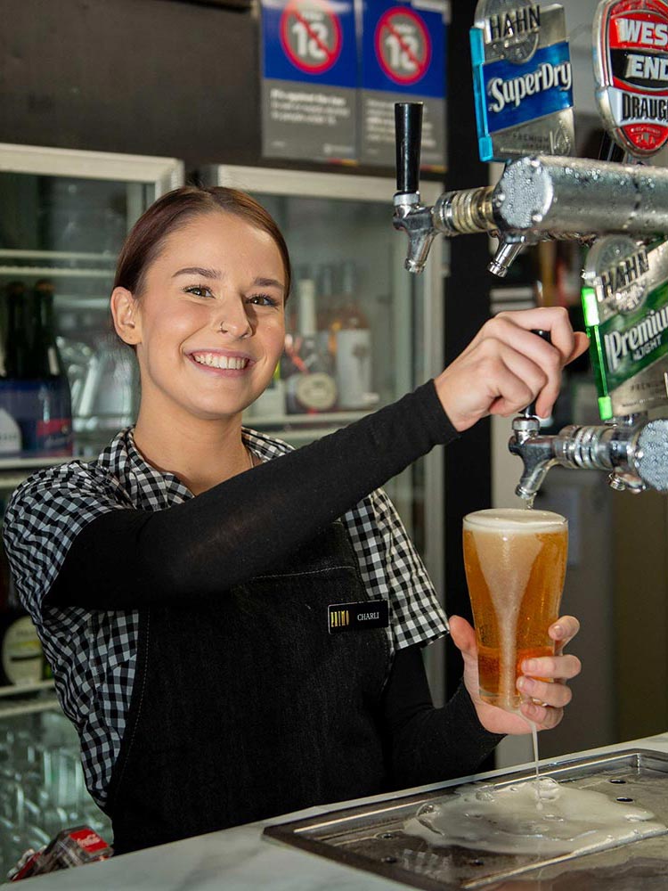 Bar | Royal Hotel Moonta